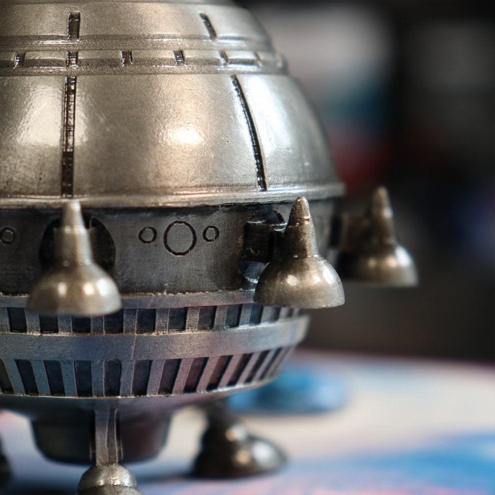 FANATTIK E.T. THE EXTRA-TERRESTRIAL SPACESHIP 40TH ANNIVERSARY LIMI...