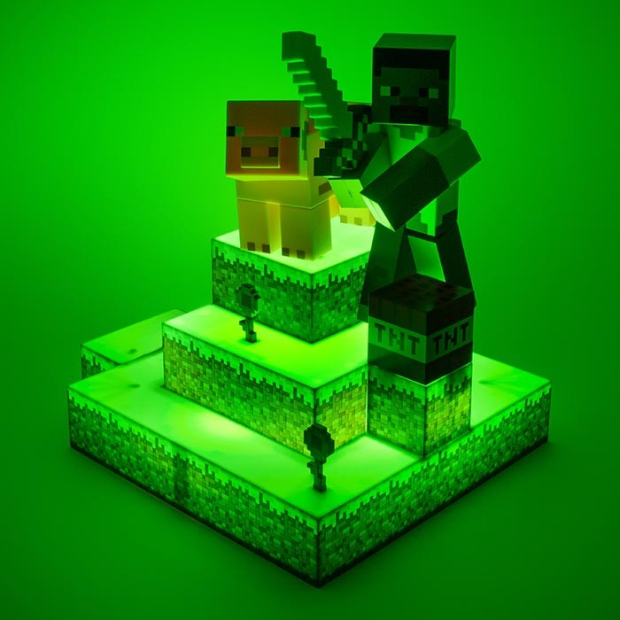 BUY MINECRAFT STEVE DIORAMA LAMP PALADONE PRODUCTS
