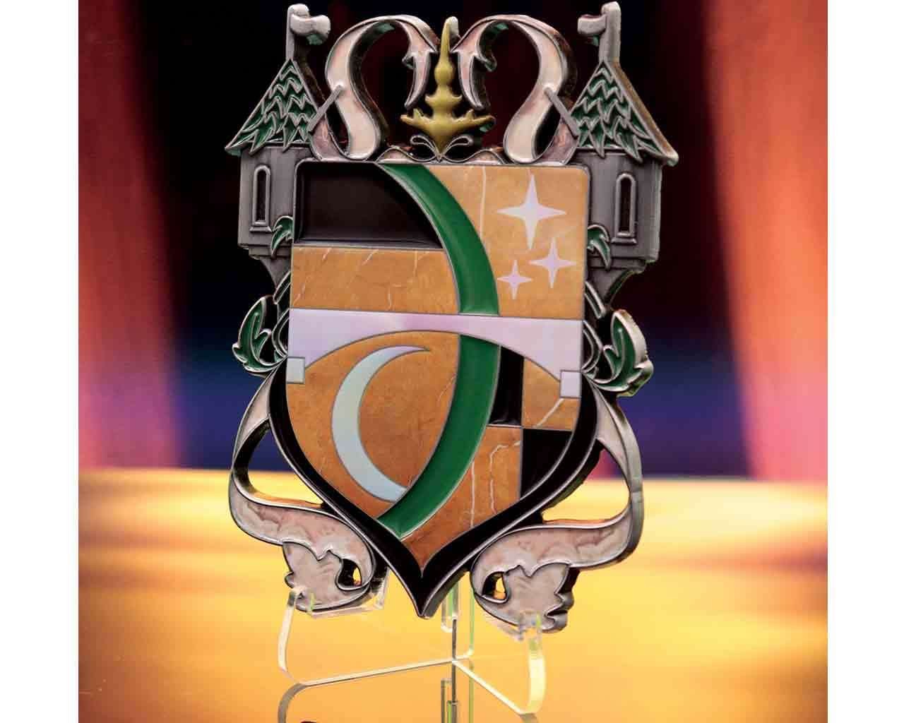 BUY DUNGEONS AND DRAGONS SILVERY MOON METAL INSIGNIA REPLICA FANATTIK