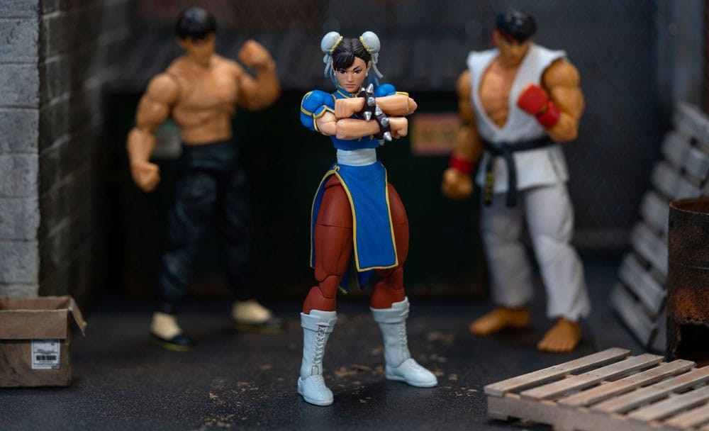 JADA TOYS ULTRA STREET FIGHTER II CHUN-LI ACTION FIGURE