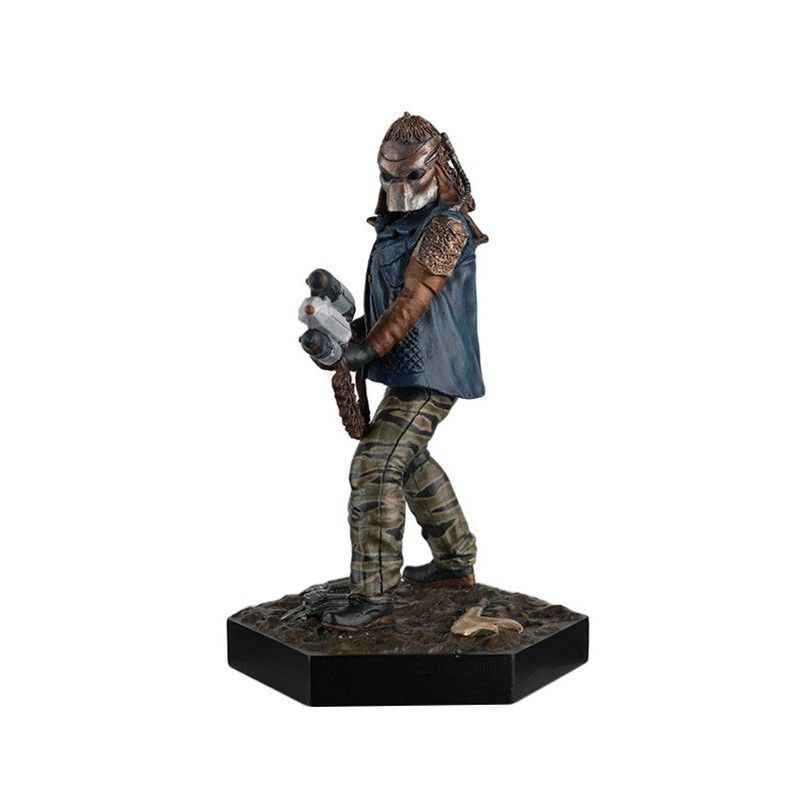 BUY THE ALIEN AND PREDATOR FIGURINE COLLECTION ROLAND NOLAND (PREDA...